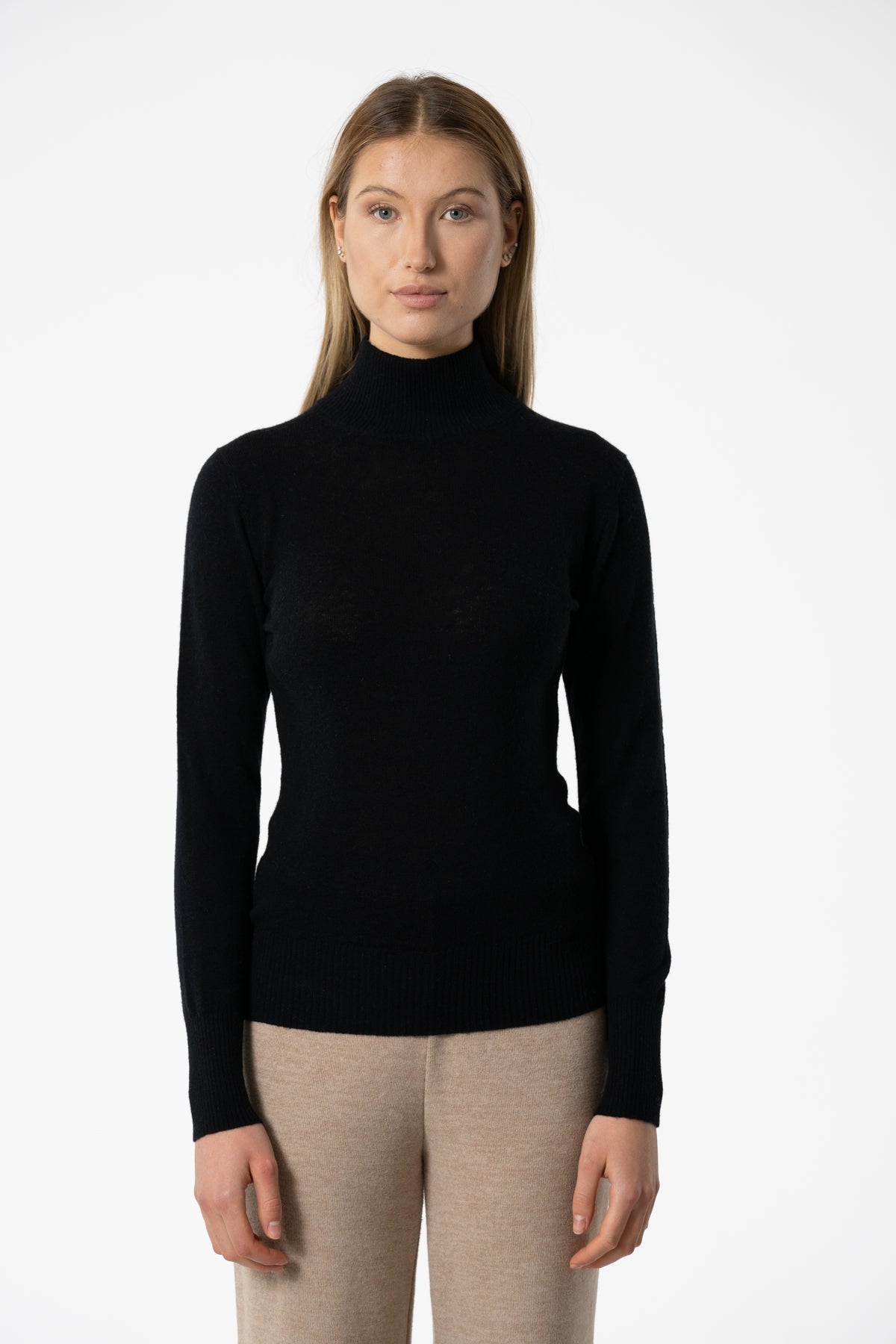 MERINO Turtleneck - Black – DINADI